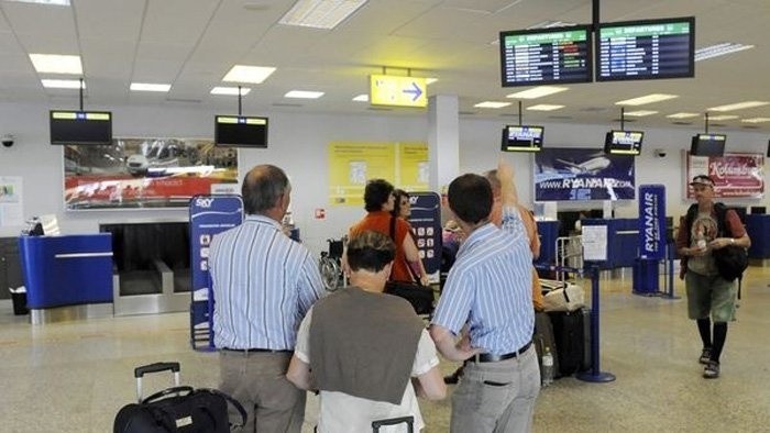 Letisko – 1. časť - Aktuálne rubriky - Rádio Slovensko - STVR